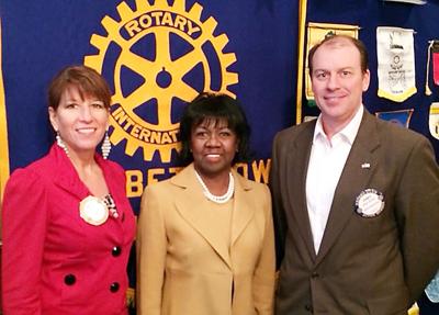 Dowe speaks to Elizabethtown Rotary Club members | Neighbors ...