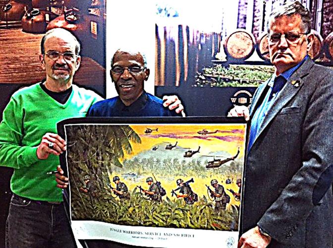 AUSA presents posters to veterans | Neighbors | thenewsenterprise.com