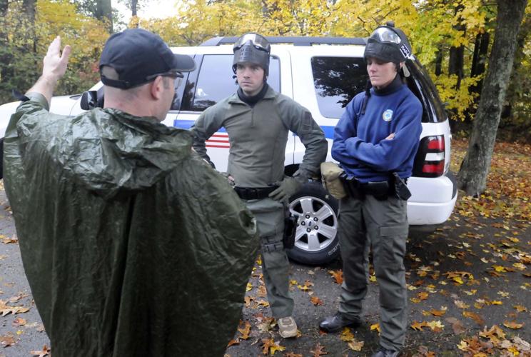 Law enforcement tactical first aid course taught in E'town | Local News ...