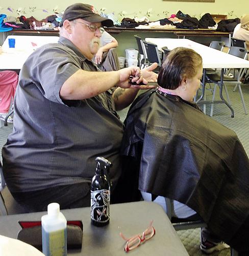 Gillespie volunteers at Warm Blessings | Neighbors | thenewsenterprise.com