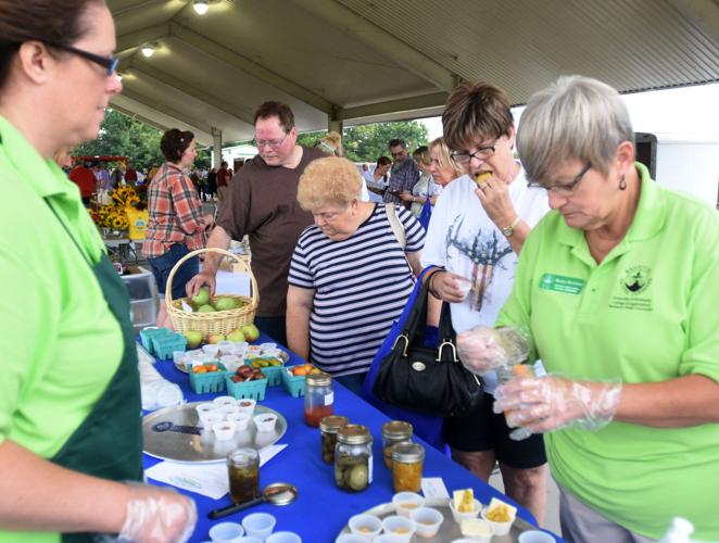 Farmers Market holds customer appreciation day | Local News ...