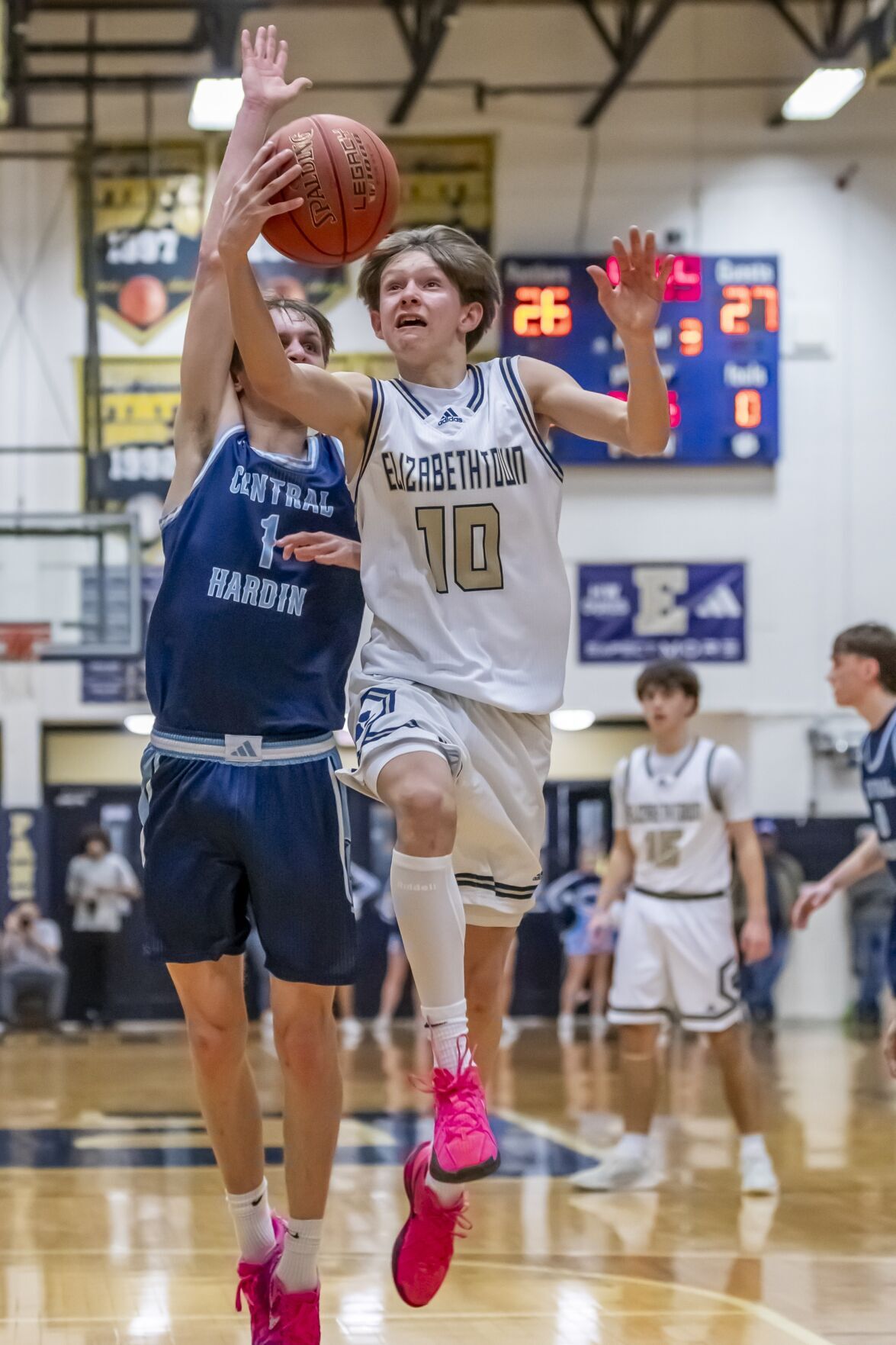 Ballard delivers clutch 3 as Panthers top Bruins in district semis ...