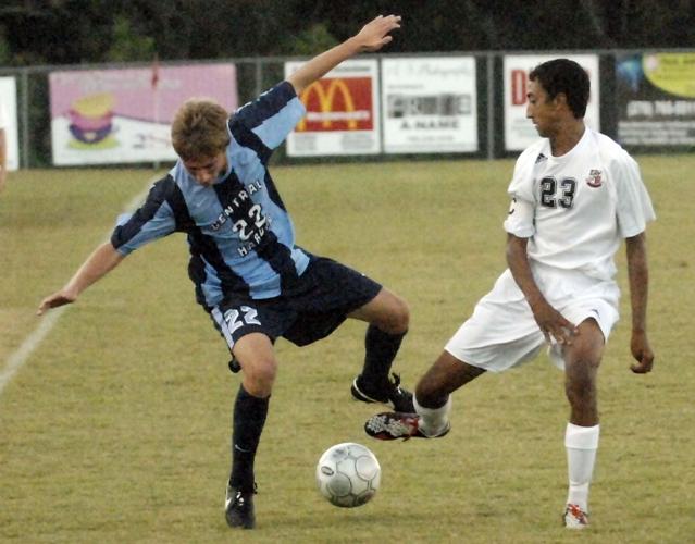 BOYS' PREP SOCCER: Unbeaten Central Hardin locks up top seed for ...