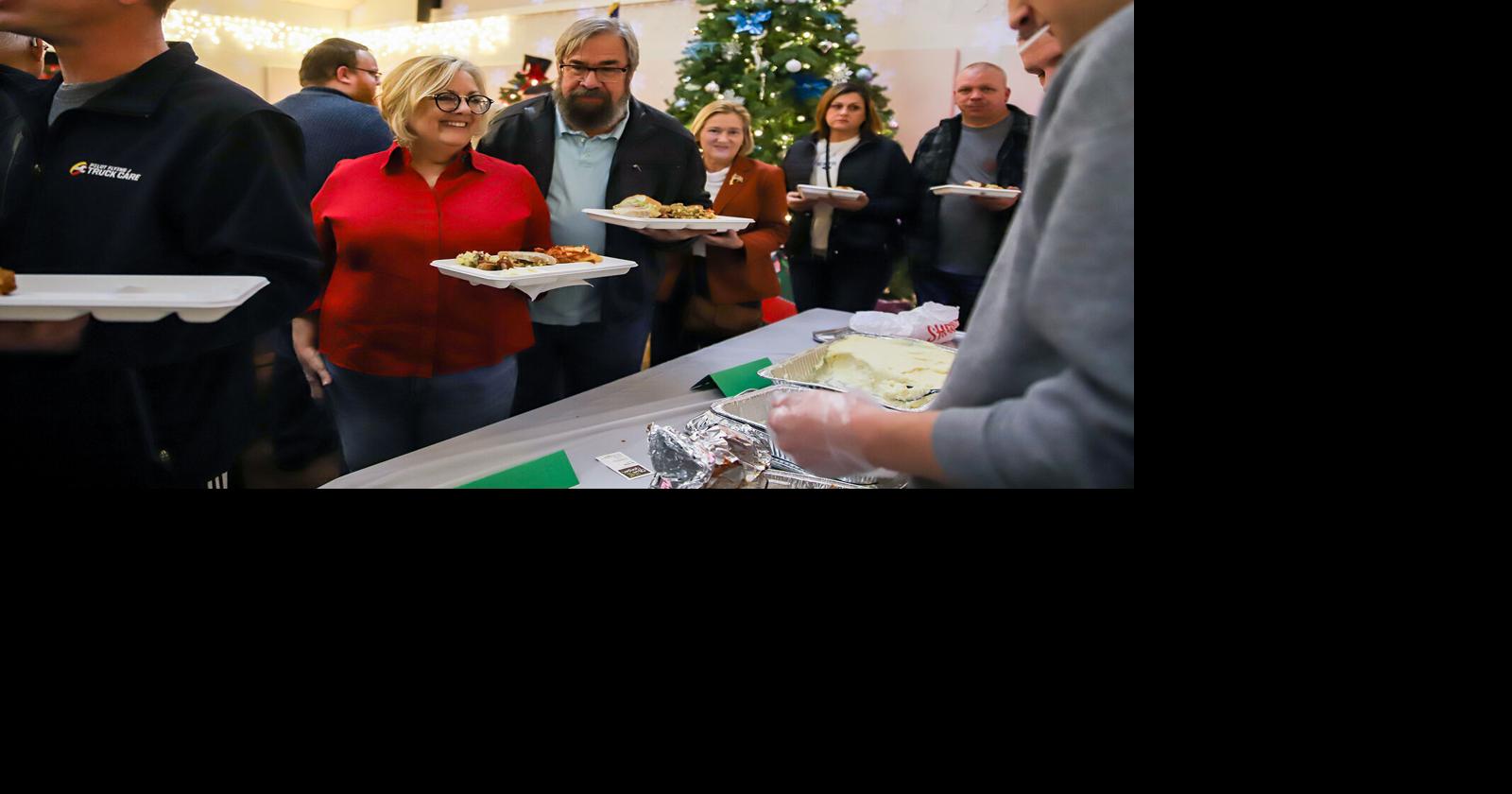 Guests pack community center for annual Taste of Radcliff | Local News ...