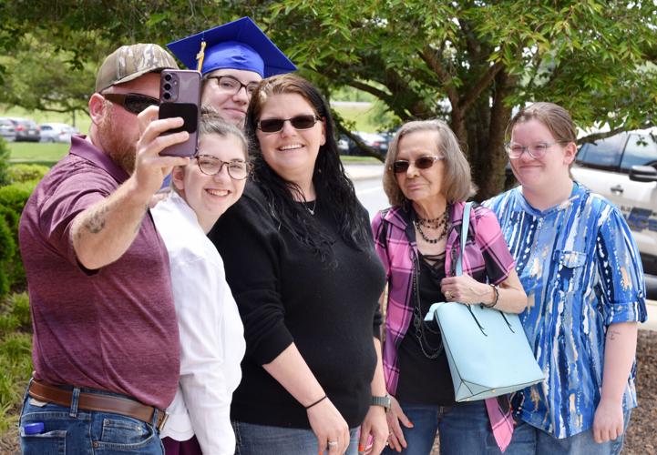 More than 600 graduate from ECTC | Education | thenewsenterprise.com