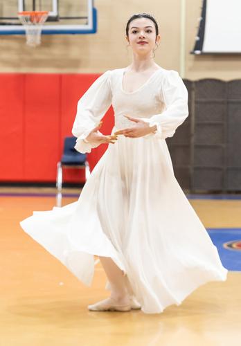 Dance demonstration | Local News | thenewsenterprise.com