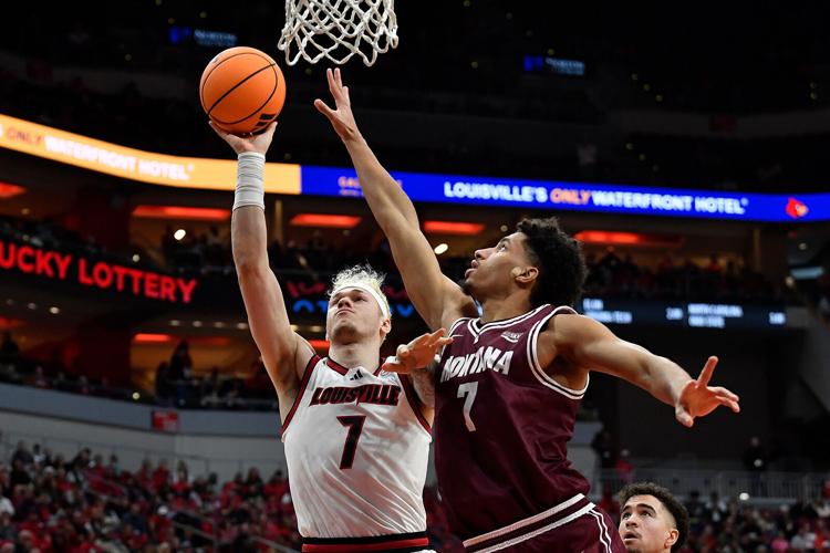 Cards make Montana pay for their bad loss to Tennessee | College Sports ...