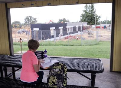 Photo: Watching progress | Local News | thenewsenterprise.com