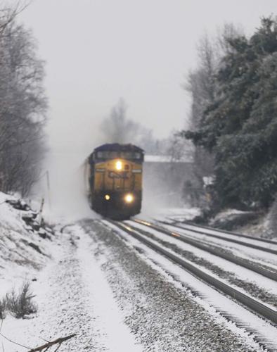 Photo: Frozen rail | Local News | thenewsenterprise.com