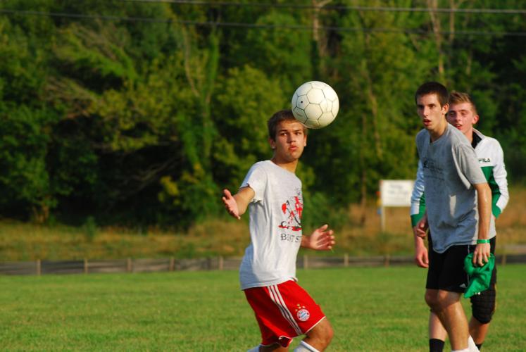 COLLEGE SPORTS: ECTC Barons soccer teams beginning to bond (07/27 ...