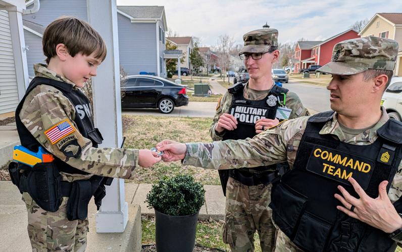 Fort Knox boy, cop connect over shared passion for emergency services ...