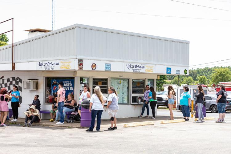 Stephensburg Day returns to sizable crowd after decade hiatus | Local ...