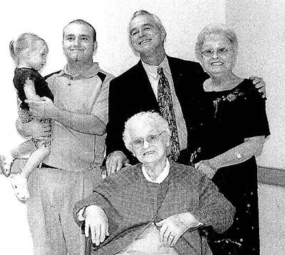 Five generations of Harned family gather | News | thenewsenterprise.com