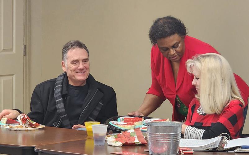 Radcliff Rotary hears Christmas story from member | Neighbors ...