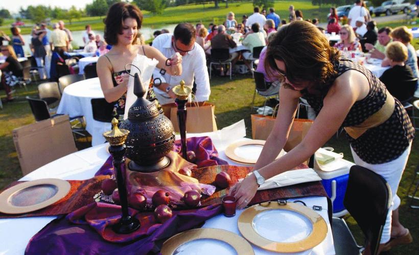 Concert-goers take in 'An Arabian Night' | News | thenewsenterprise.com