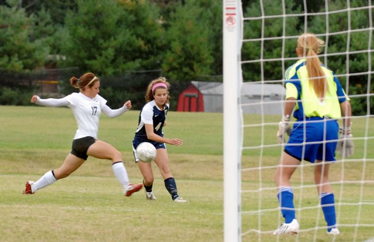GIRLS' PREP SOCCER: No upset this time as Elizabethtown rolls past John ...