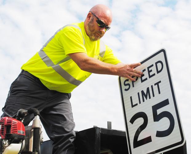 The sign guy: Chelf travels county replacing road signs | Local News ...