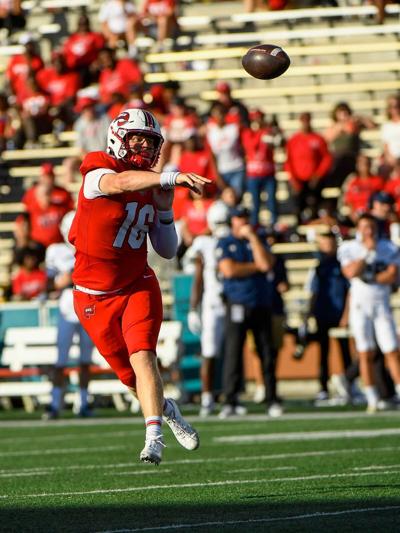 Reed hasn’t missed a beat at QB for Hilltoppers | College Sports ...