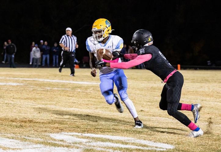 Central takes district title with 38-7 win | Sports | thenewsenterprise.com