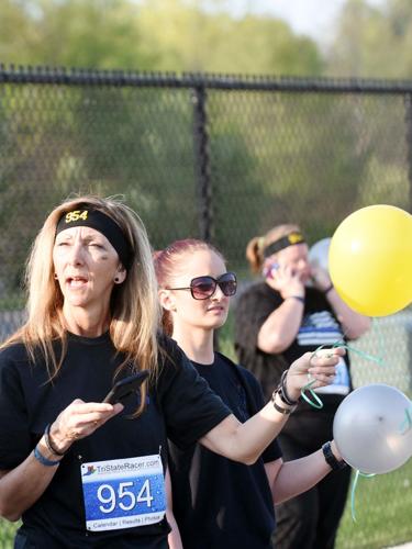 Memorial run draws hundreds | Local News | thenewsenterprise.com