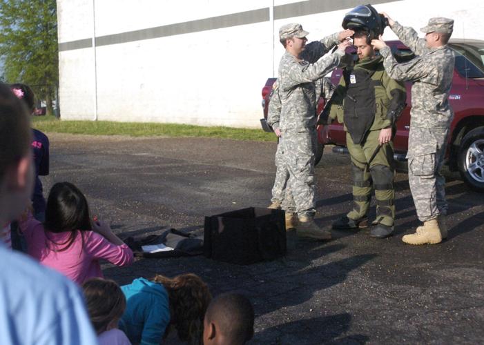703rd EOD, robots visit Morningside students | Local News ...