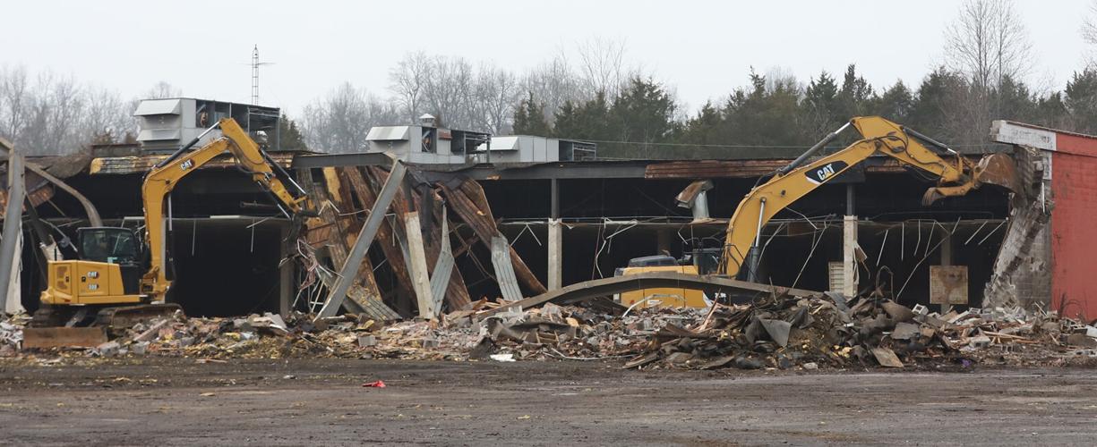 Demo work nears completion on Redmar | Local News | thenewsenterprise.com