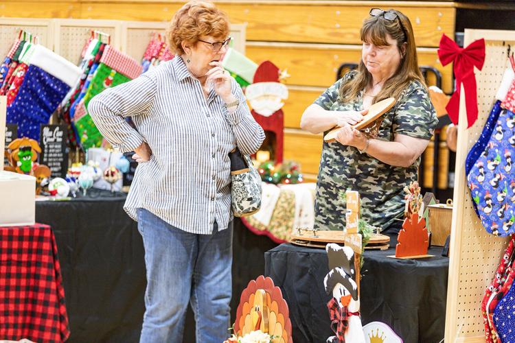 Benefit craft fair attracts wide variety of talent | Local News ...