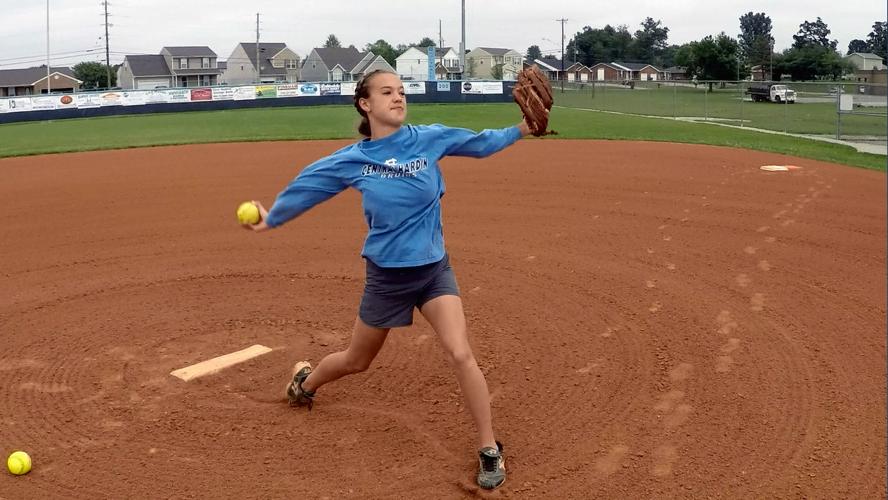 PREP SOFTBALL: Griffith, Goedde coming into their own in circle for Central Hardin (06/03 ...
