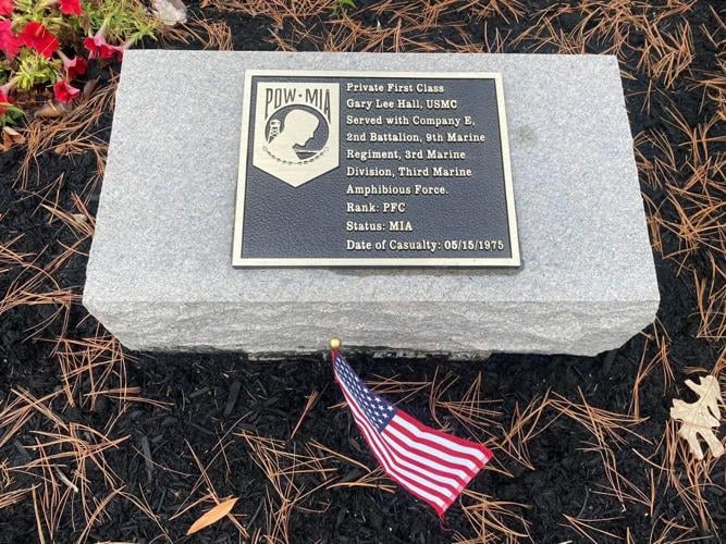 Flag Guard honors Hall | Neighbors | thenewsenterprise.com