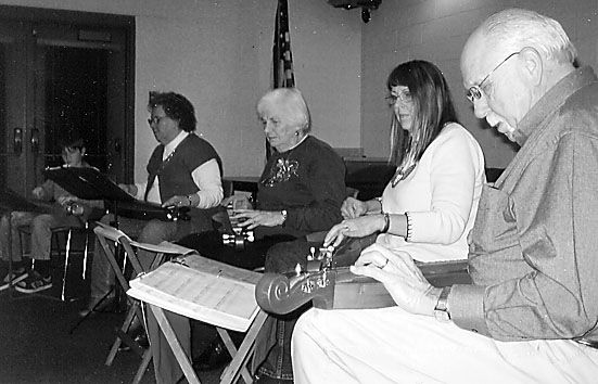 Dulcimer players perform at club meeting | News | thenewsenterprise.com