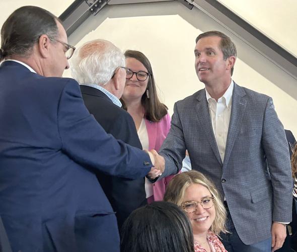 Officials cut ribbon to new ECTC BlueOval SK Training Center | Local ...