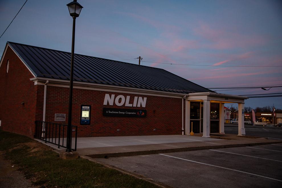 Hardin County Clerk to restore services in Radcliff at new location ...