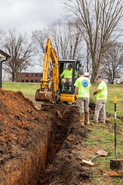 Digging into work | Local News | thenewsenterprise.com
