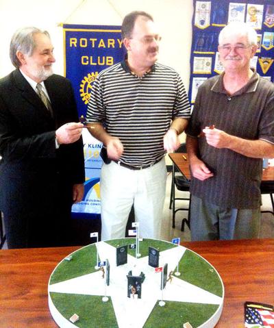 Hawkins speaks to Radcliff Rotary Club | Neighbors | thenewsenterprise.com