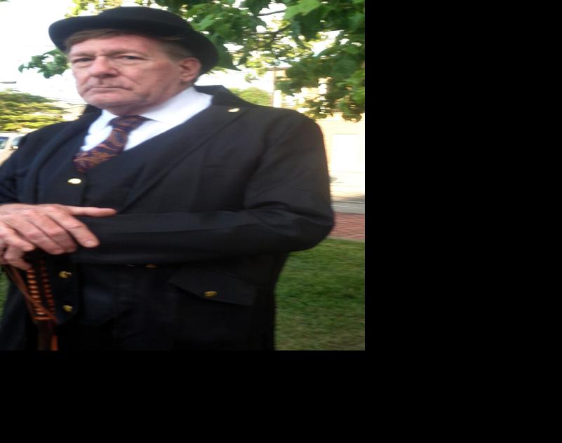 Swindler Philip Arnold steals attention in downtown walking tour ...