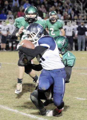 FRIDAY NIGHT FOOTBALL: Central Hardin 41, Meade County 21 (10/17 ...
