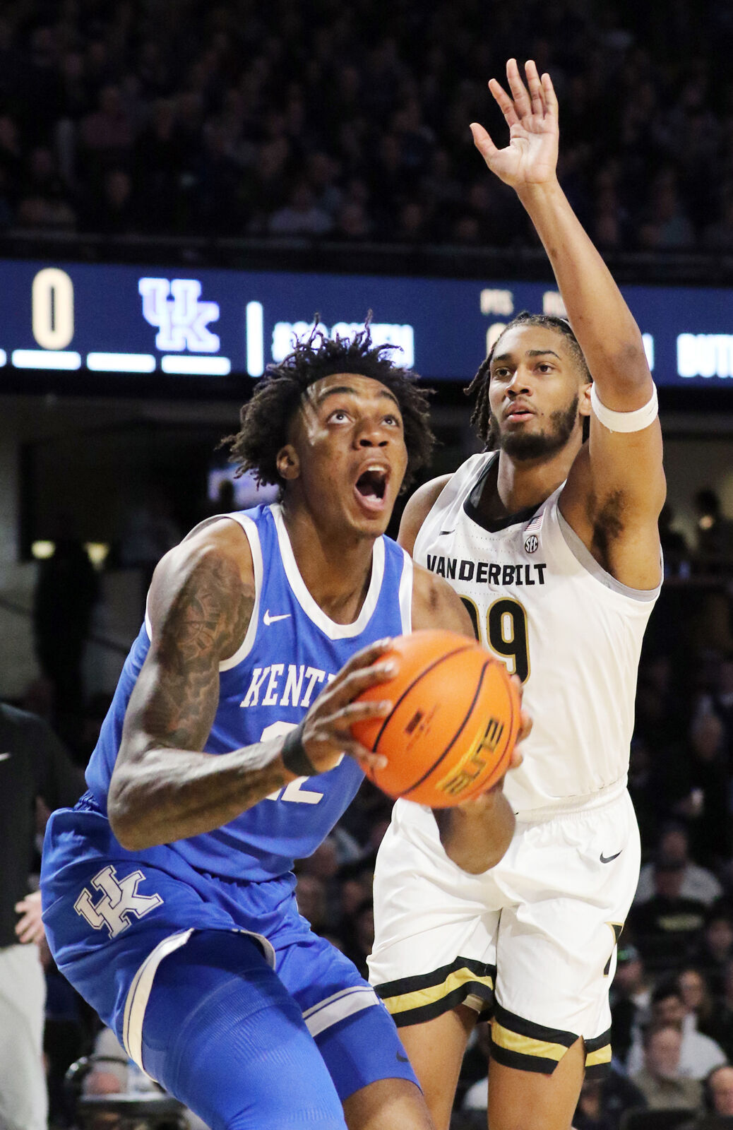 Kentucky’s Amari Williams is the center of attention | College Sports ...