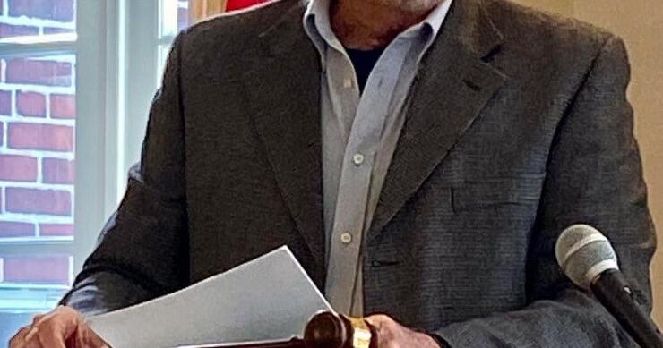 Captain Jacob Van Meter Chapter DAR members gather for October meeting ...