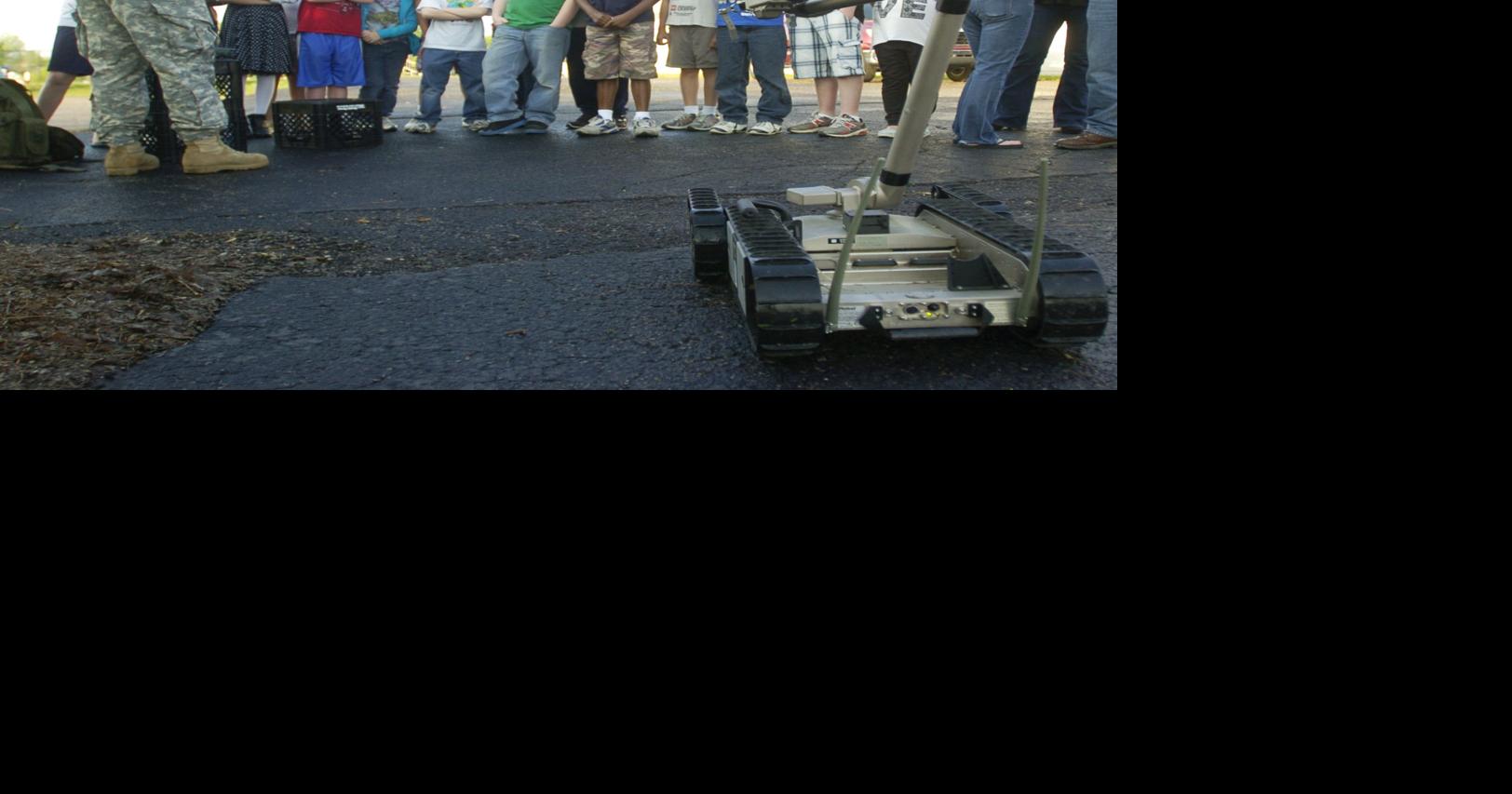 703rd EOD, robots visit Morningside students | Local News ...