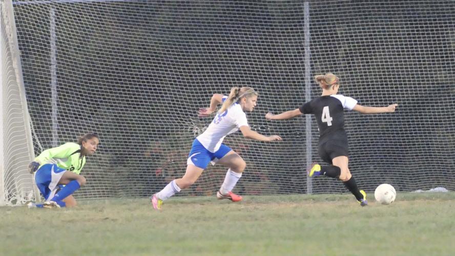 GIRLS' PREP SOCCER: Hare, John Hardin chase away North Hardin (09/29 ...