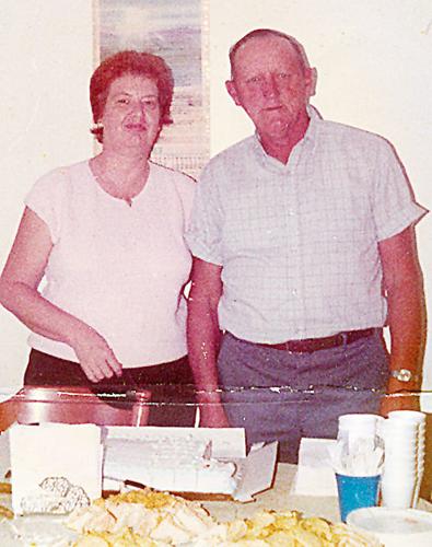 Givans celebrate 50th anniversary | Neighbors | thenewsenterprise.com