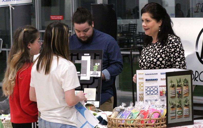 Career fair focuses on interests of eighth-grade students | Local News ...