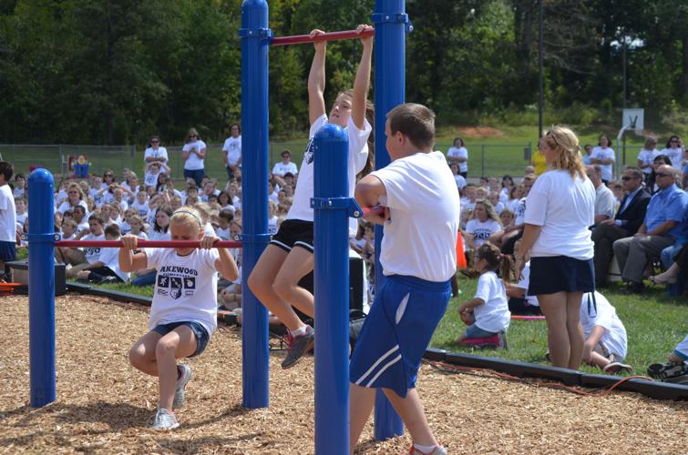Lakewood Elementary unveils new fitness equipment | Local News ...