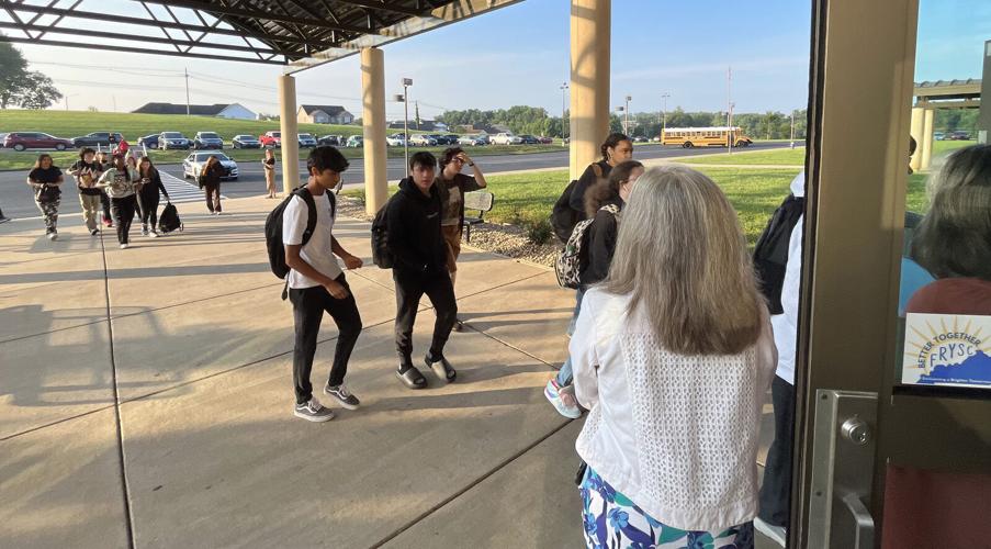 Hardin County Schools students head into first day | Local News ...