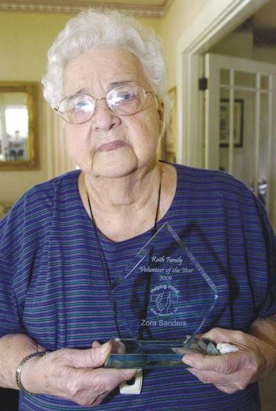 Sanders named Helping Hand volunteer of the year | News ...