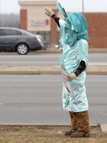 Stone cold statue | Local News | thenewsenterprise.com