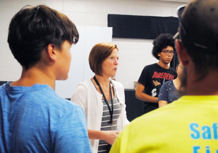Sixth-grade students get glimpse of middle school experience ...