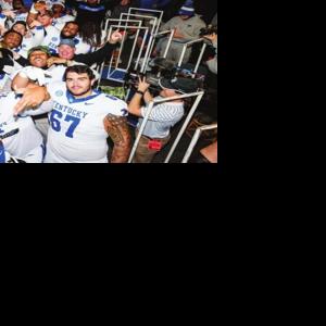 Page 45 | The Cats' Pause | thenewsenterprise.com