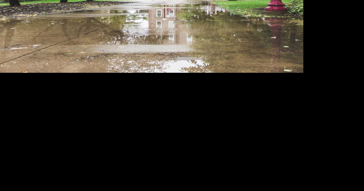 Puddles occupy IUP after storms | News | thepenn.org