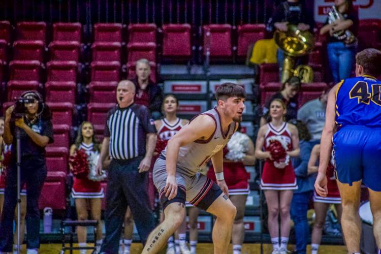 MBB: Porterfield climbs IUP scoring mountain, Hawks get back into win ...